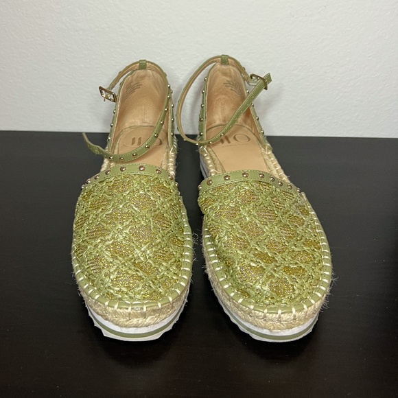 Jennifer Lopez | Shoes | Jlo Lisly Woven Sandals | Poshmark